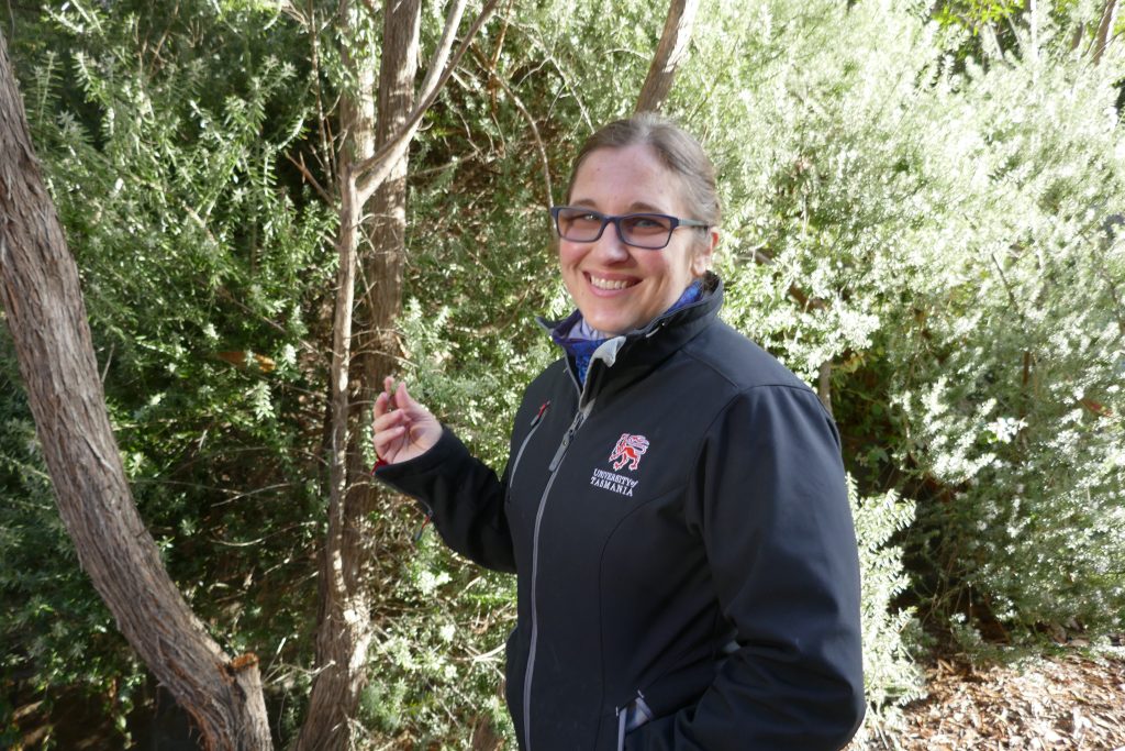 Melanie Best - Young Tassie Scientists